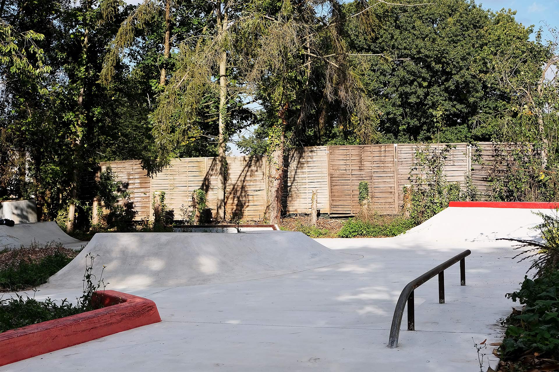 Secret Backyard Skatepark | YAMATO LIVING RAMPS
